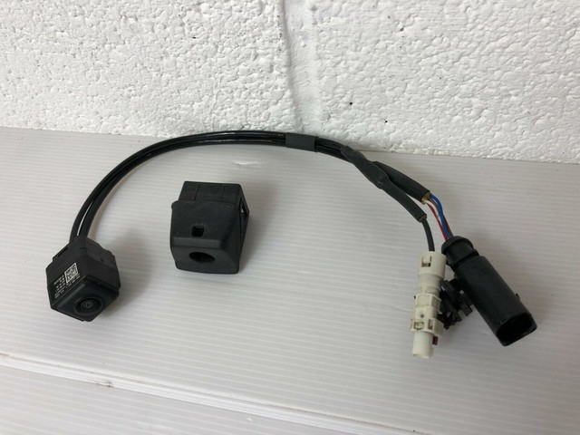 Porsche Macan 911 Rear View Camera 95B980551L Genuine for sale online ...