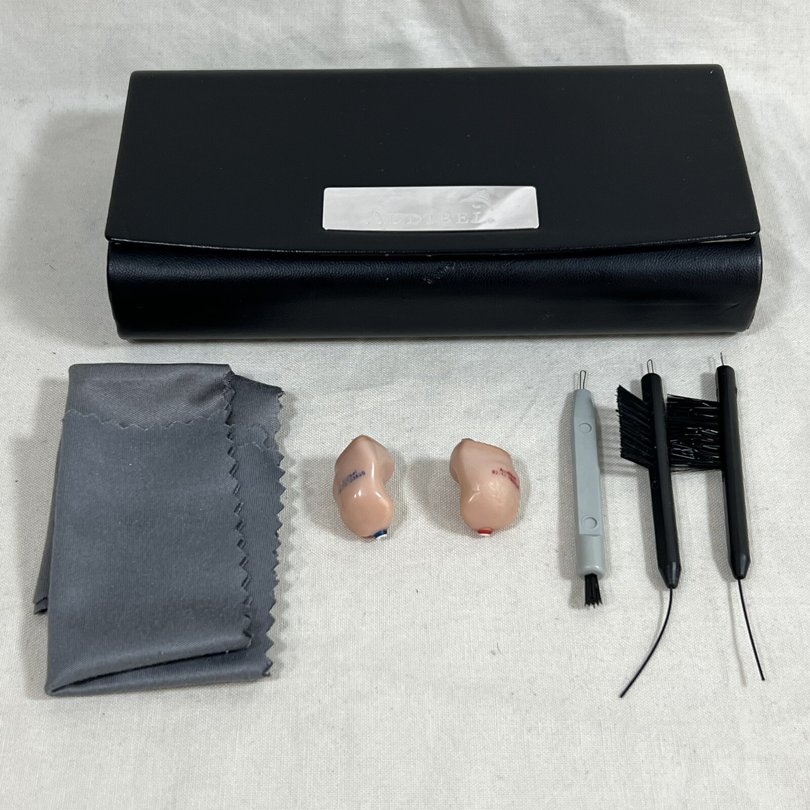 AUDIBEL 2 Hearing Aids Left/Right Blue/Red With Case Brush & Cloth | eBay