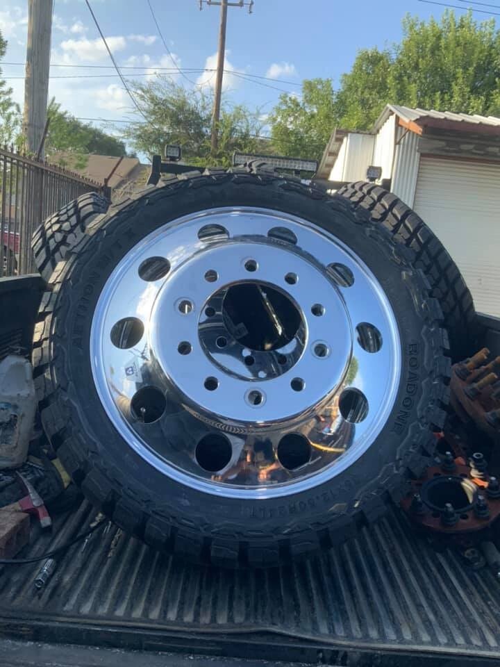 6 NEW 22"New Dually Wheels Classic Alcoa 10 Lug rims w/ Tires caps ...