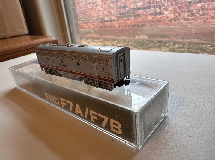 Kato N Scale F7B Standard DC Locomotive | eBay
