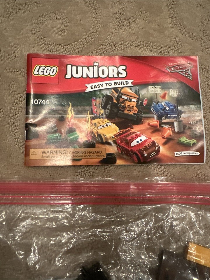 LEGO Juniors Thunder Hollow Crazy 8 Race 10744 Cars 3 Complete set ...