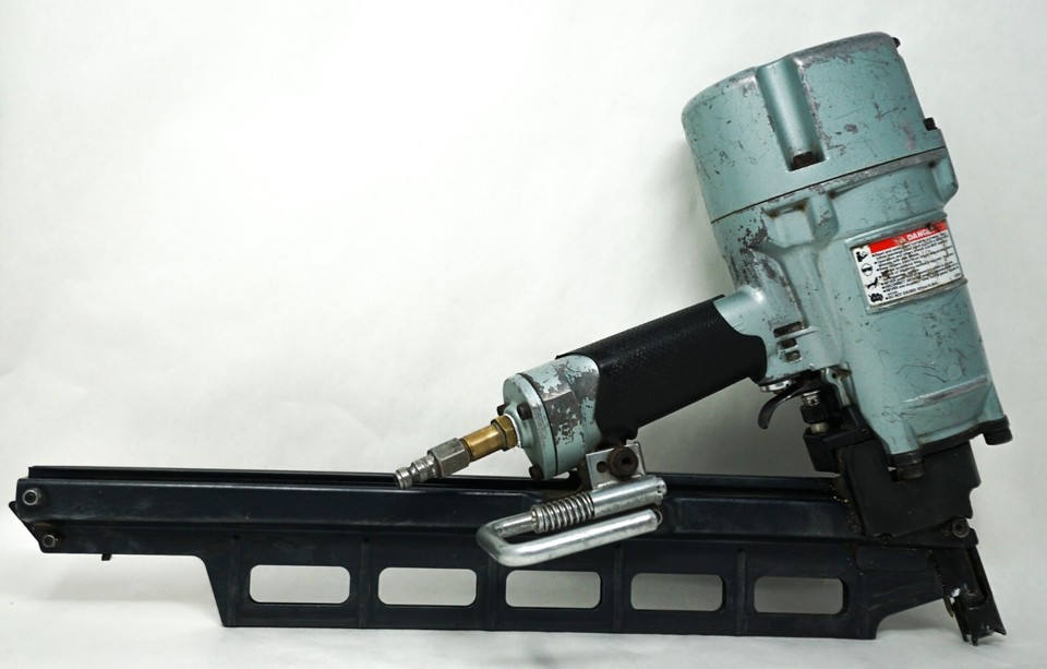 Hitachi [NR83A2 (s)] 3-1/4" Pneumatic Framing Strip Nailer 191488000030 ...