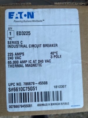 Circuit Breakers - 3 Pole Series