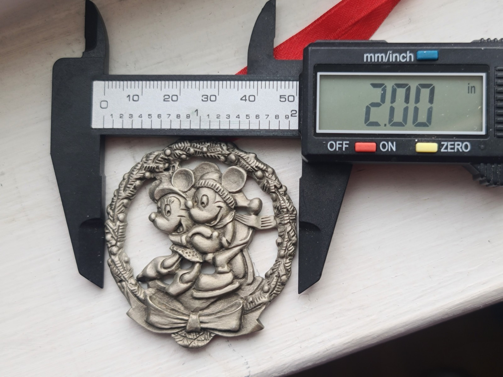 Genuine Disney Minnie Mickey Mouse 2