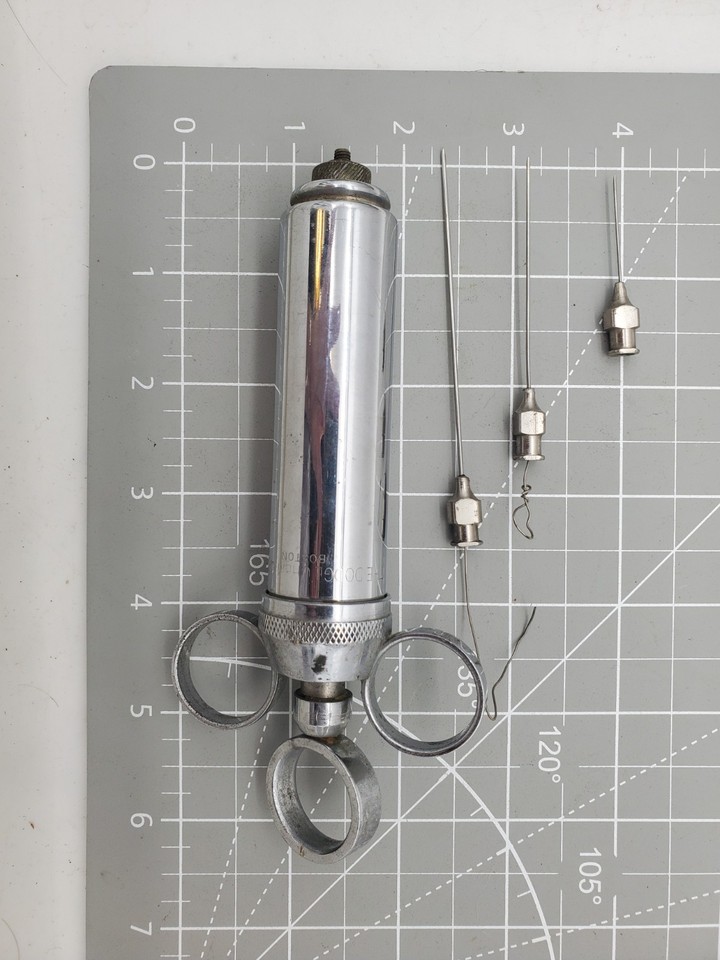 Vintage Embalming Mortuary Death Tool Supplies Large Metal Sryinge 3 ...