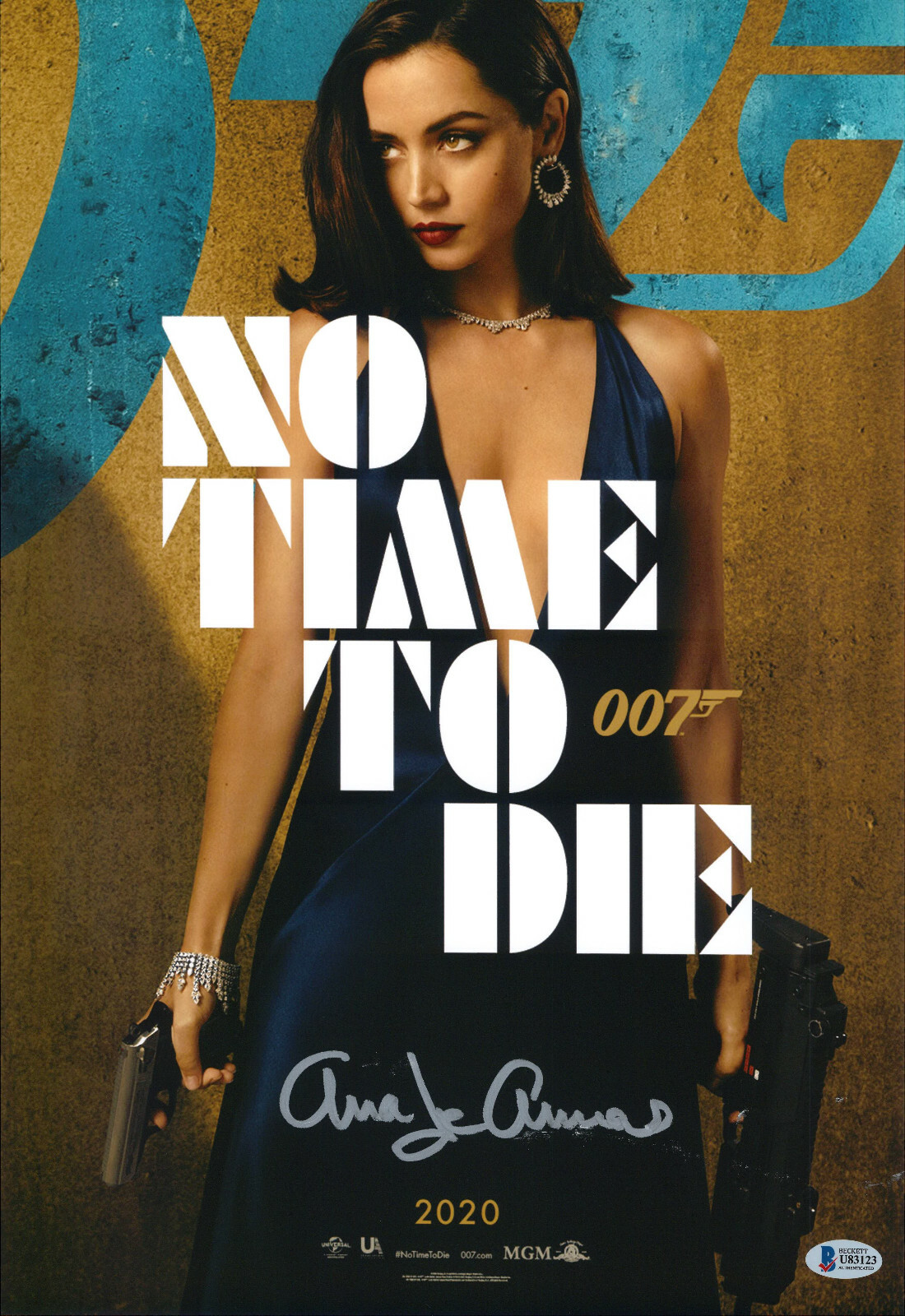 ANA DE ARMAS NO TIME TO DIE SIGNED 12X18 PHOTO AUTOGRAPH BECKETT BAS ...