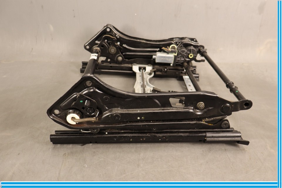 10-17 Mercedes E550 E350 W212 Front Left Side Lower Seat Track Frame ...
