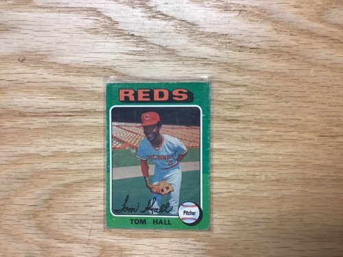 1975 Topps Tom Hall Cincinnati Reds Card #108 | eBay