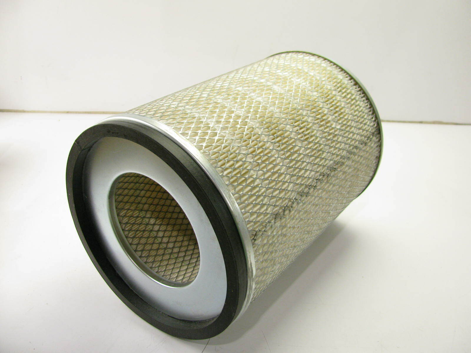 Purolator A58047 Air Filter Replaces CA224 42047 LAF47 AF104 AF344M ...