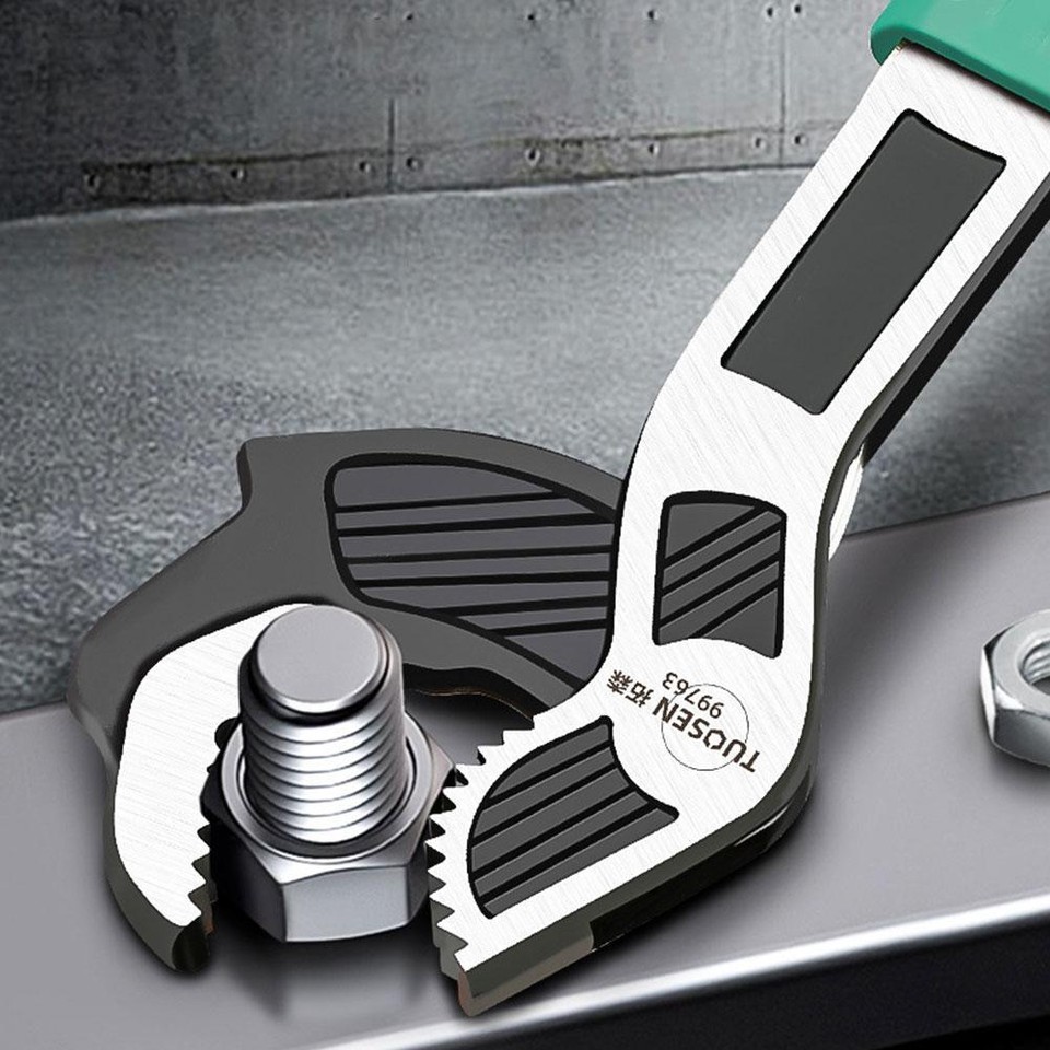 Industrial Grade Multifunctional Self-locking Pipe Wrench Quick Power ...