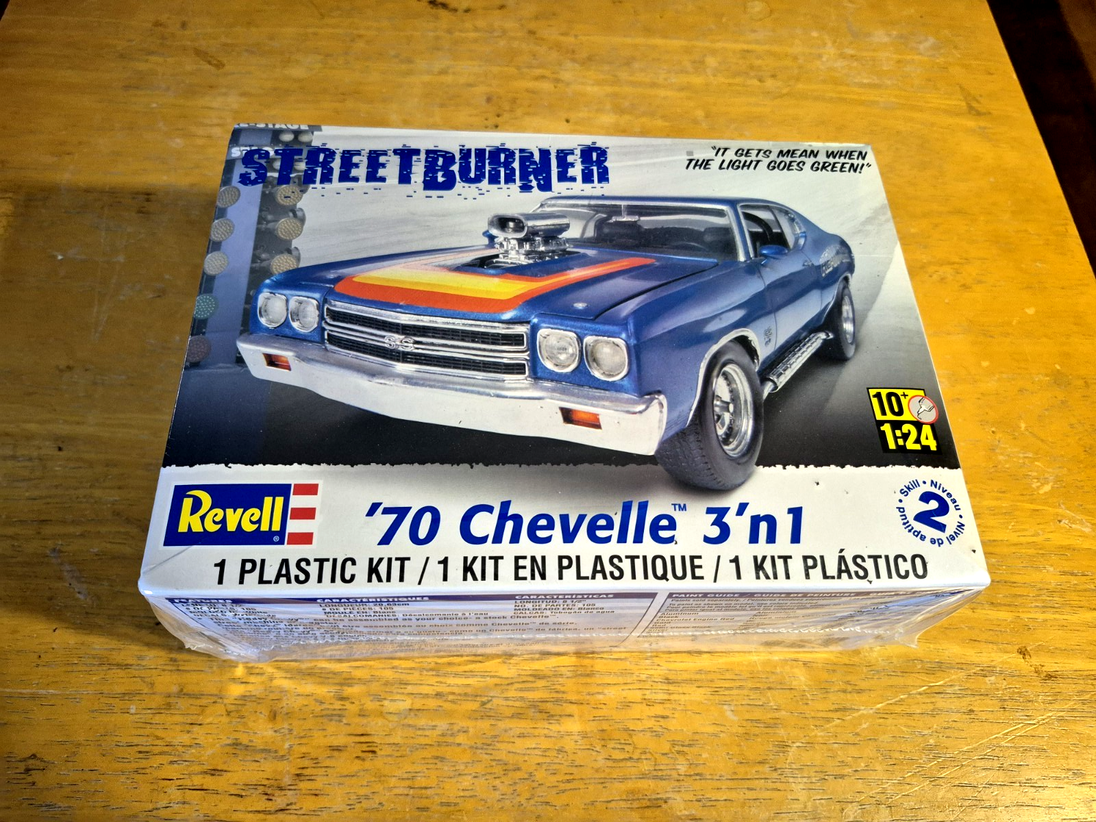 2011 REVELL Model STREETBURNER '70 CHEVELLE 3 'N 1 Kit #85-2715 | eBay