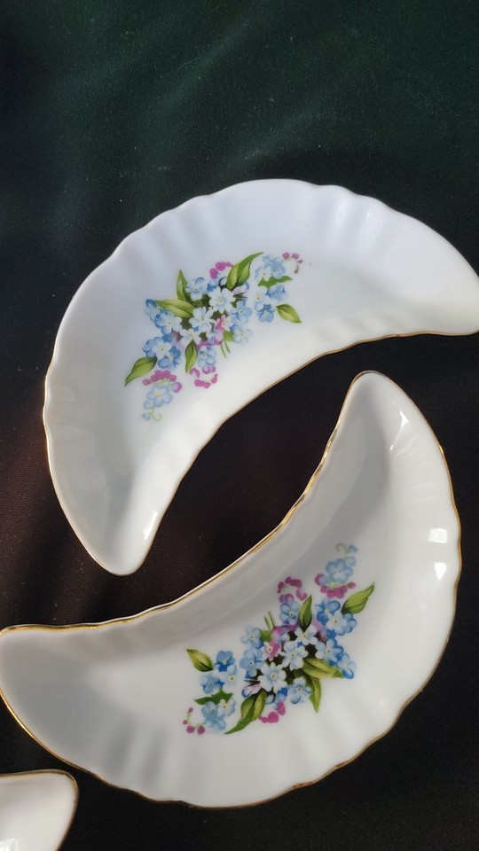 China Side Bone Plate CMI Inc Chadwick Japan Marked Flowers Crescent ...