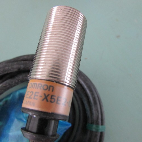 Omron E2e-x5e2-g Proximity Switch (54) for sale online | eBay