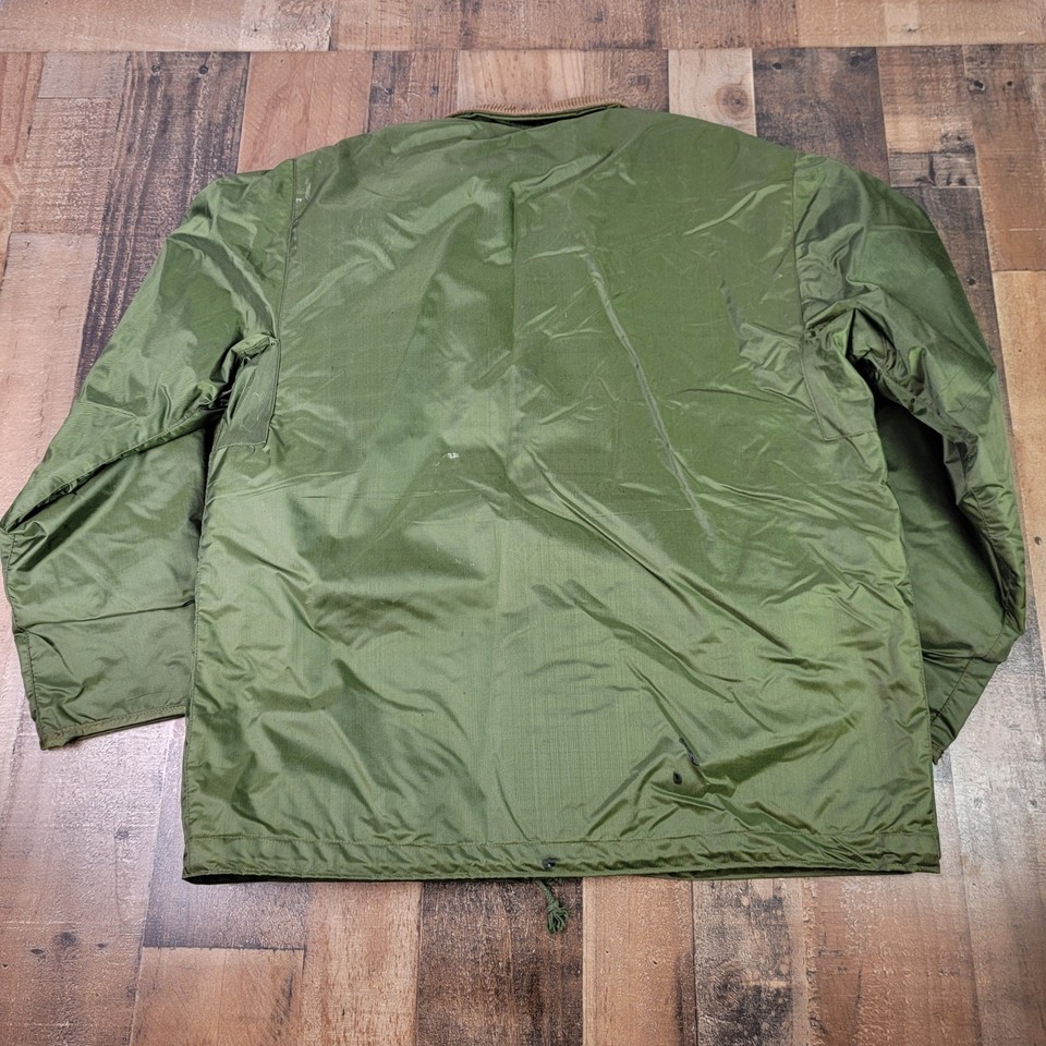 US Military A-1 Extreme Cold Weather Jacket Impermeable Flight Deck ...