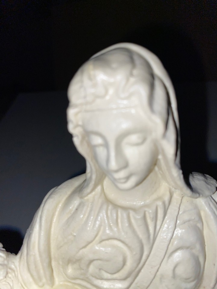 Vintage Michelangelo Statue Pieta' " Glow in the Dark " 9.5" Alabaster ...