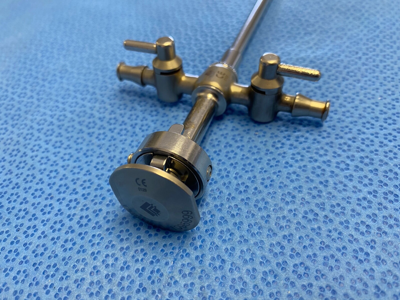 Linvatec T5835 5.8mm Double Valve Cannula w/ T5804 Obturator ...