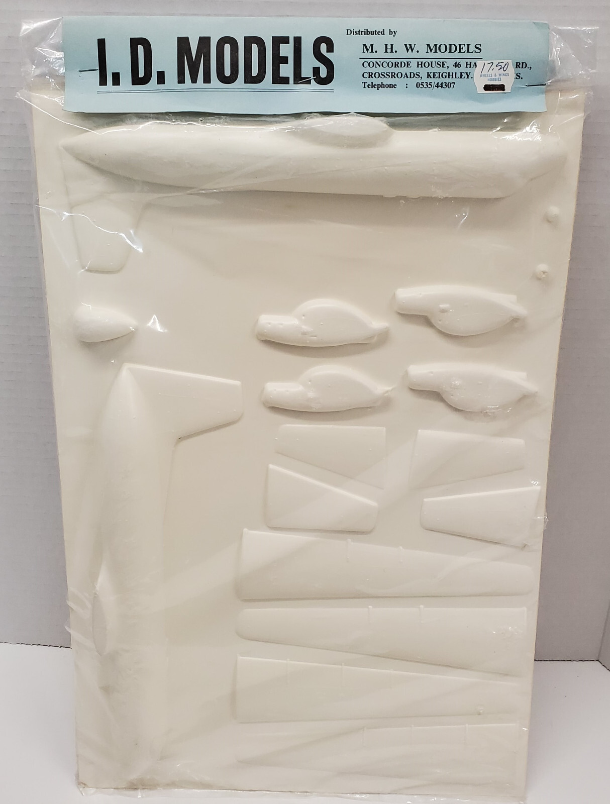 I.D. Models Hawker Siddeley ES 748 Vacuform Model Airplane Model Kit 1: ...