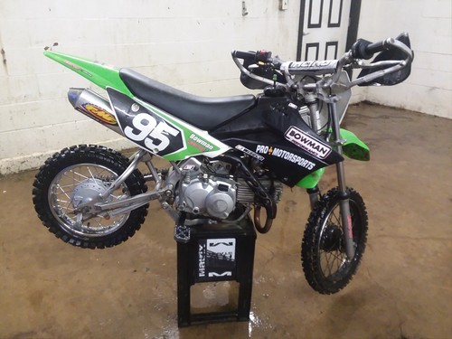 2009 Kawasaki Klx110 KLX 110 Rear Wheel Assembly Hub Brake Sprocket ...