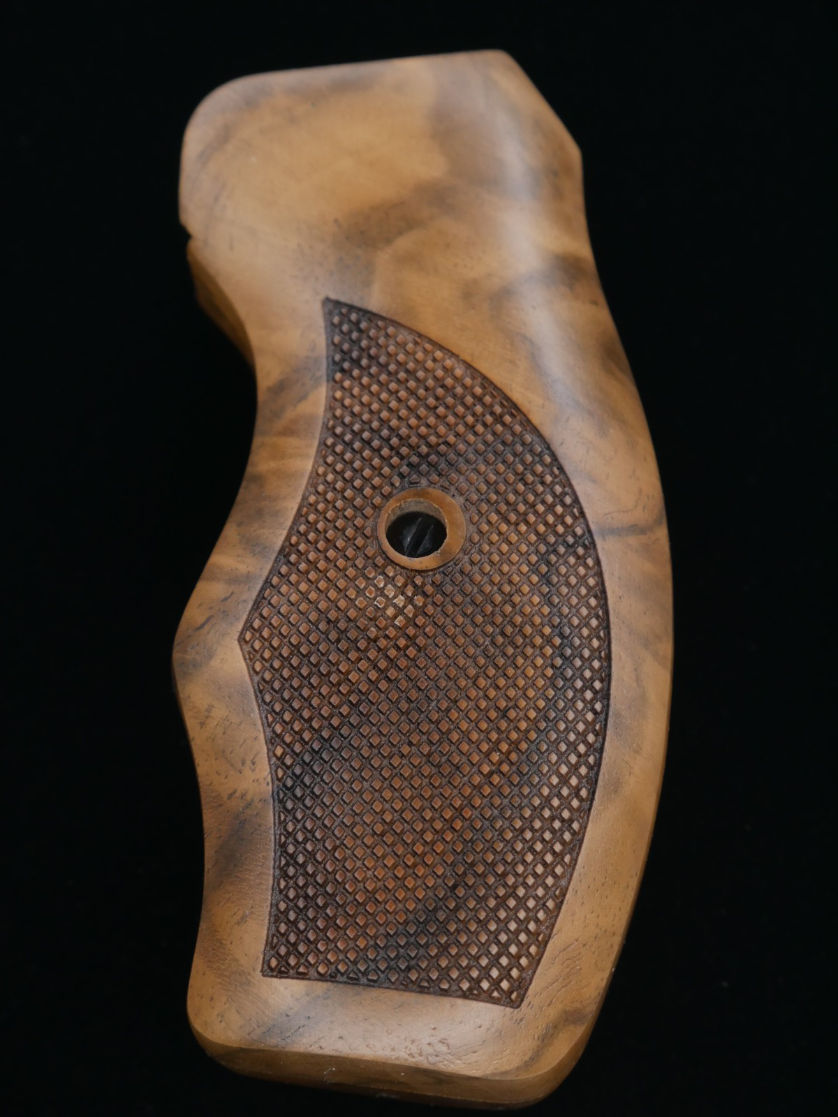 CUSTOM MADE WALNUT WRAP AROUND LARGE GRIPS FITS ROCK ISLAND M200 & M206 ...