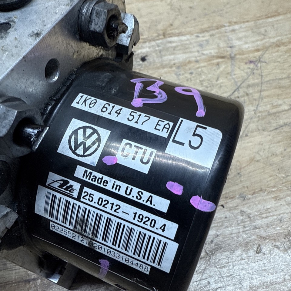 2011- 15 Volkswagen Passat ABS Anti Lock Brake Pump Module Assembly ...