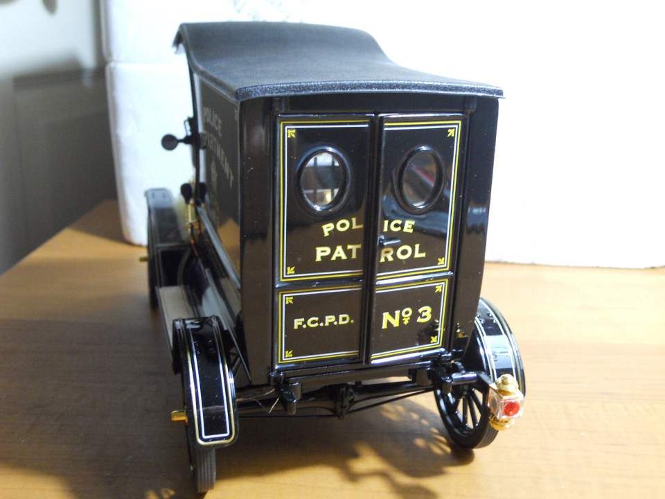 1927 Ford Model T Police Wagon Diecast Model Scale 1:16 | eBay