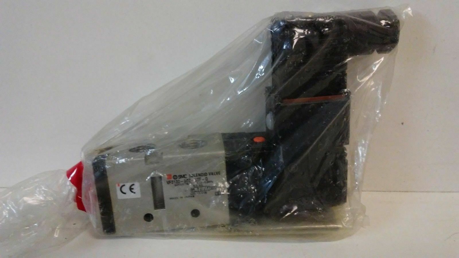 NEW OLD STOCK! SMC SOLENOID VALVE VF3130-5DZ-02F-Q | eBay