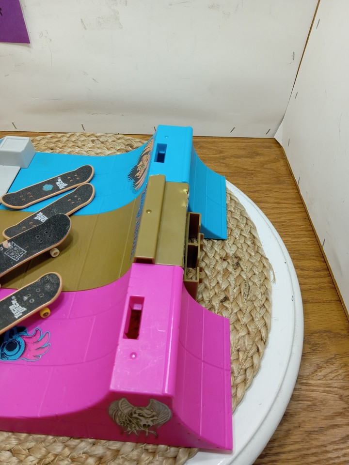 Tech Deck Tony Hawks Skate Park Ramps With 4 Boards | eBay