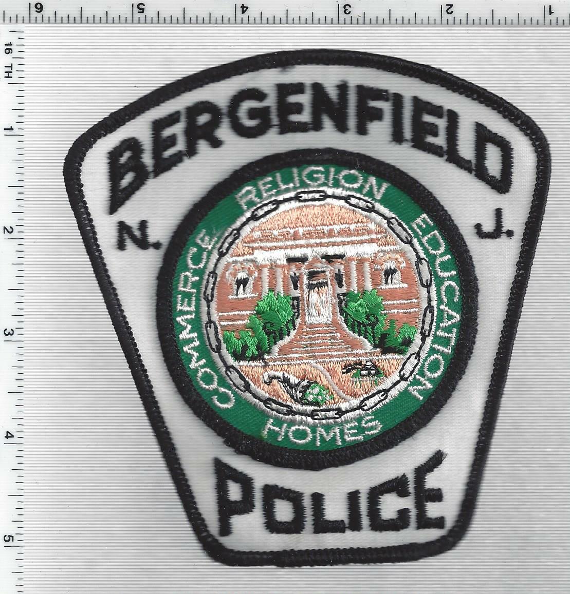 Bergenfield Police (New Jersey) 1st Issue Shoulder Patch | eBay