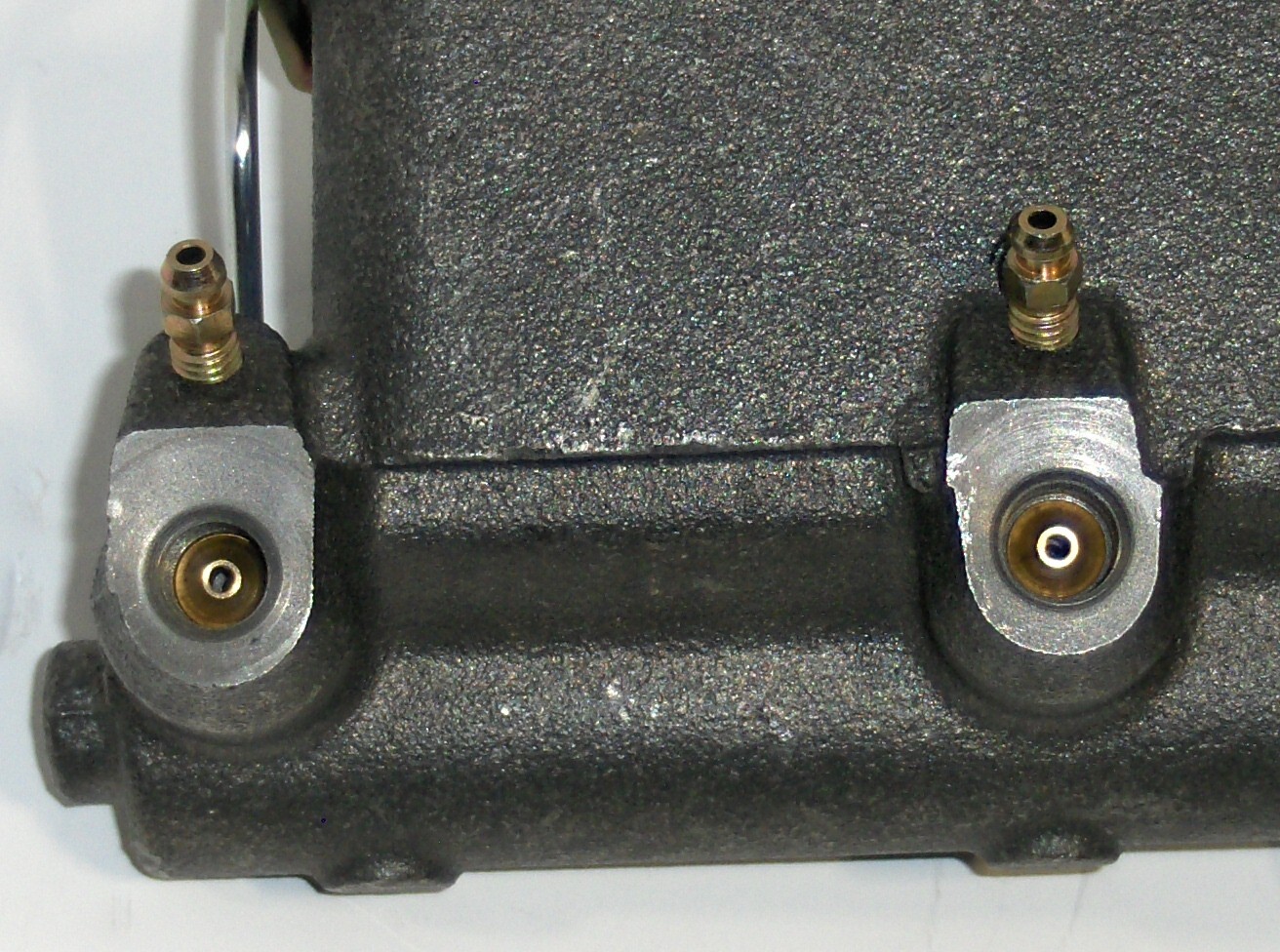 Cast Iron Brake Master Cylinder w/ Bleeders + Disc Disc Proportioning ...