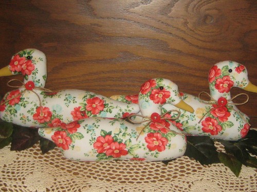 Country Decor 3 Floral Fabric Ducks Handmade Gift Centerpiece Wreath ...