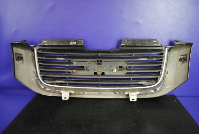 2002-2009 GMC Envoy Front Grill Grille Genuine OEM 15149538 Paint Code ...