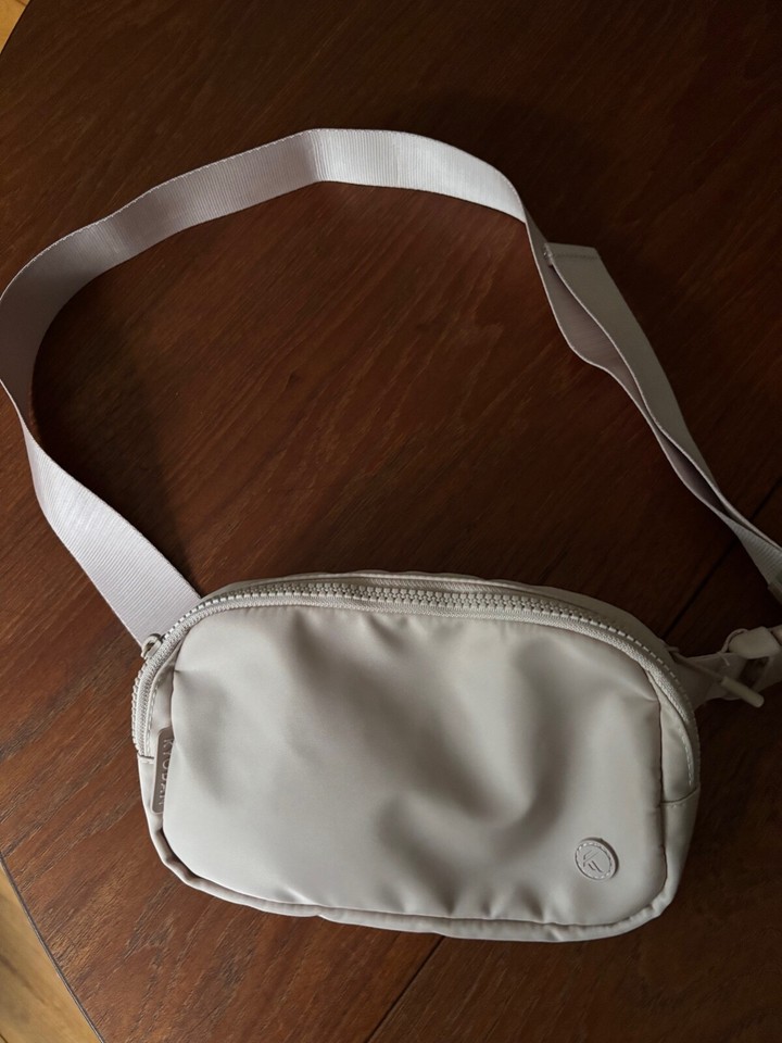 Kyodan On The Daily Two Way Belt Bag Beige Casual Utility Waist ...