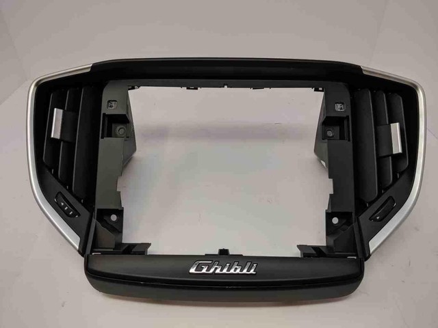 2018 MASERATI GHIBLI RADIO BEZEL W/VENTS 670066392 **FREE SHIPPING** | eBay