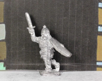 Grenadier Miniatures WW01 (i) Fighter with Longsword 25mm metal #P002 ...