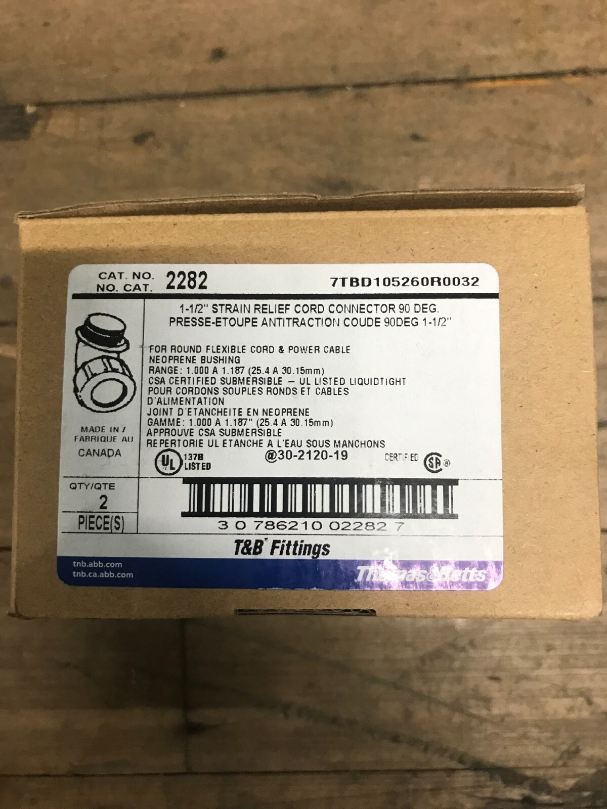 THOMAS & BETTS 2282 Liquidtight Strain Relief Cord Connector, 1-1/2 ...