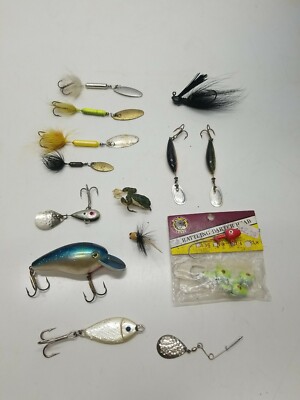 FISHING TACKLE LOT LURES Rooster Tail Blue Fox Darter Head Little ...