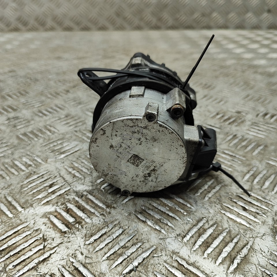 VOLVO XC60 II 246 Auxiliary Water Pump 31338384 2.0 299kW 2019 23490351 ...