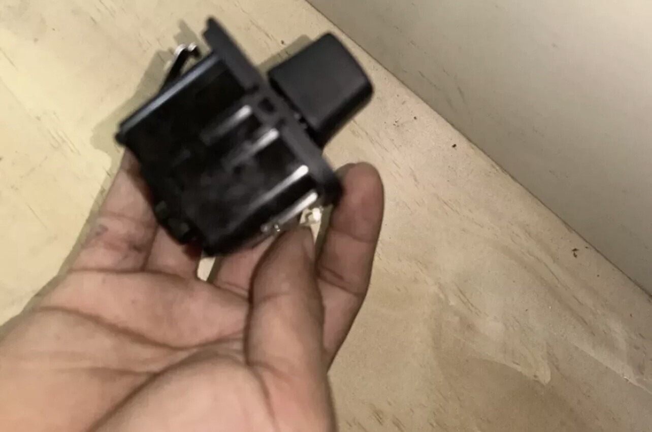 4057710C3 HOUSING SWITCH CLUSTER DISPLAY CTRL 12V NAVISTAR for sale ...