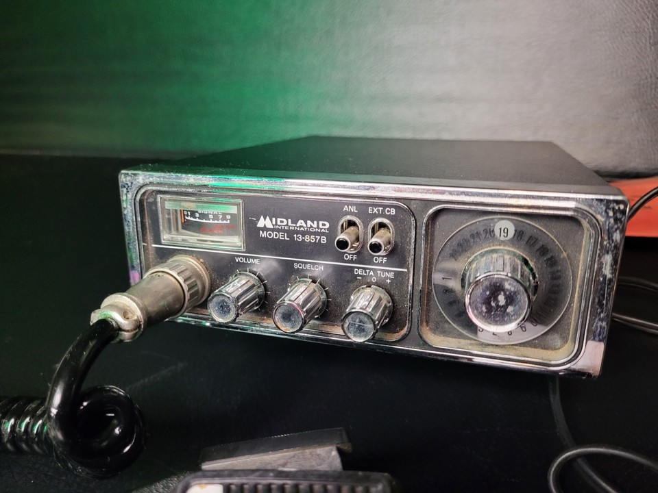 VINTAGE Midland Model 13-857B 23 Channel CB Radio 1976 Made in Japan | eBay