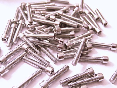 24-Pack Harley Show Chrome Motor Bolts 1/4-20 x 1-1/4 Smooth Socket ...