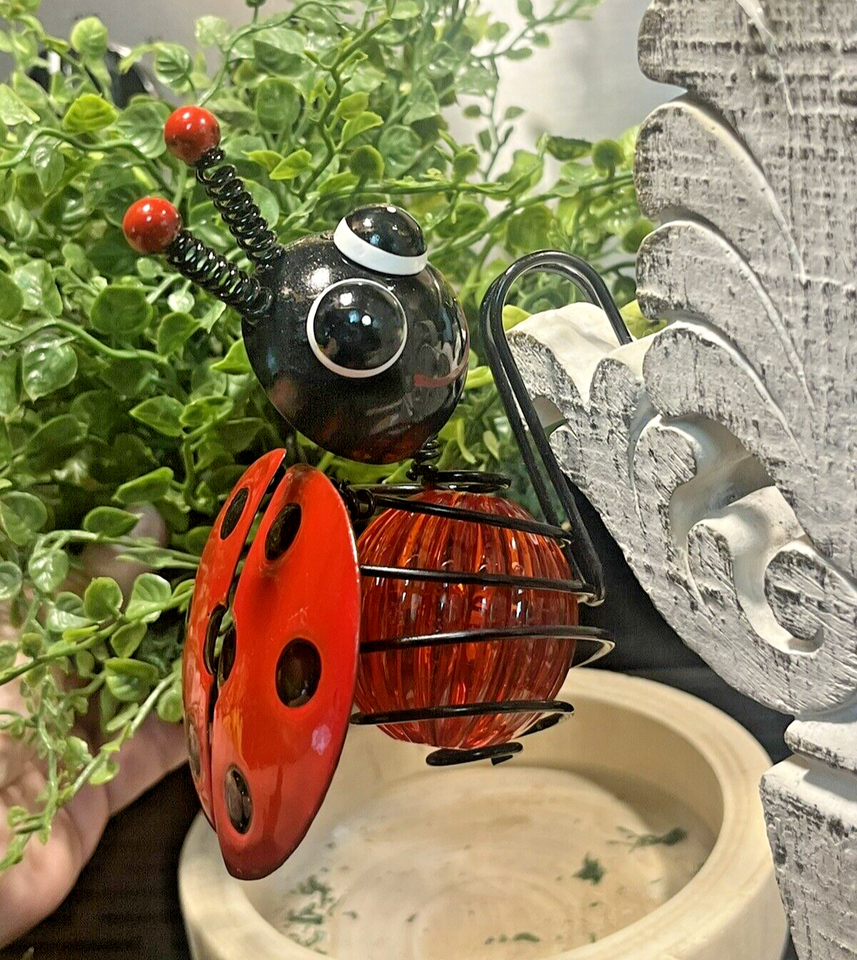 Ladybug WHIMSICAL Bug Eyed Ladybug Garden Statue Pot Sitter Plant ...
