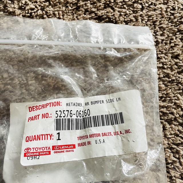 2020 Toyota Camry Rear Bumper Left Side Bracket 52576-06160 for sale ...