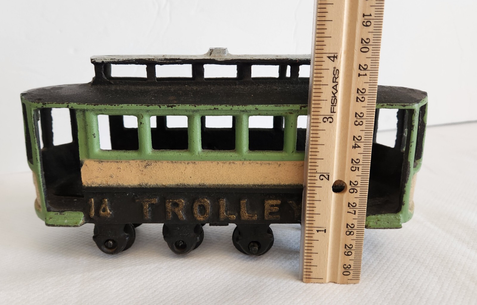 Vintage Cast Iron Toy Trolley Street Car ~ Green - #14 ~ 7.75"l x 2"w x ...