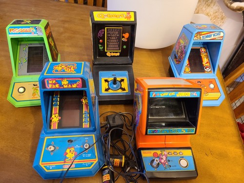 Vintage COLECO Handheld Electronic tabletop Video Arcade game A4 | eBay