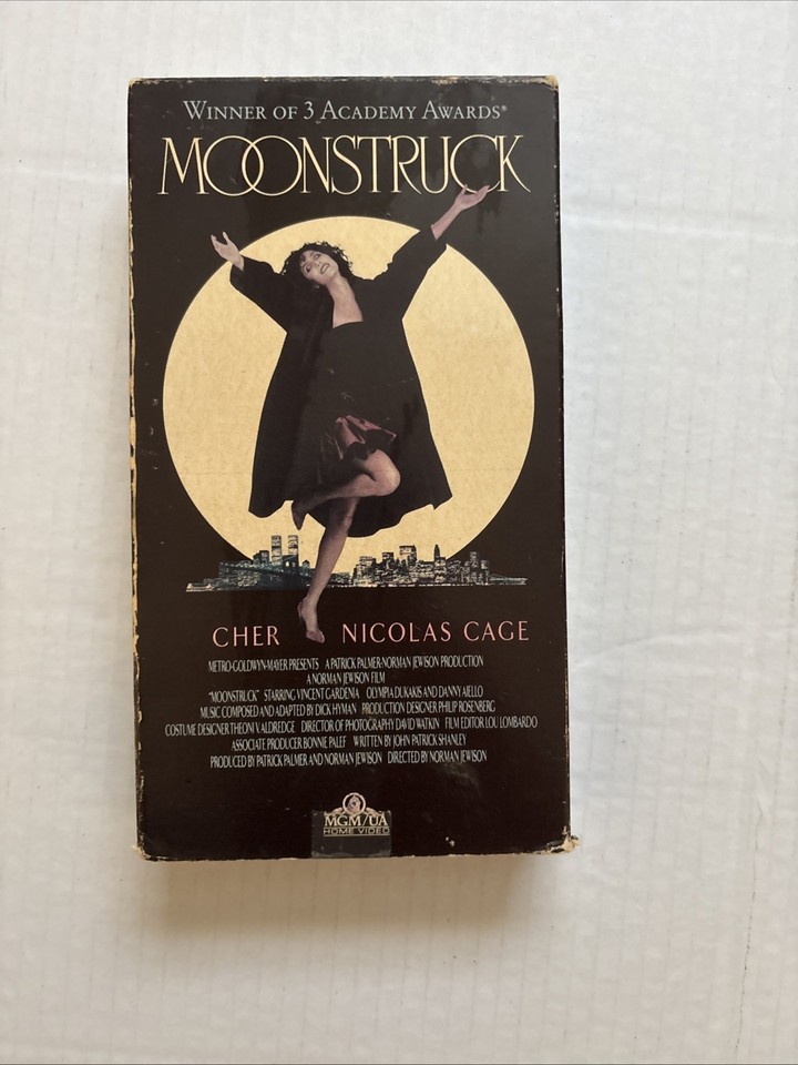 Moonstruck 1987 VHS Nicolas Cage Cher Holly Hunter Vintage Used Fast ...