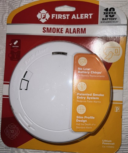 First Alert Smoke Alarm Slim Profile Design Model P1210 - 10 Year ...