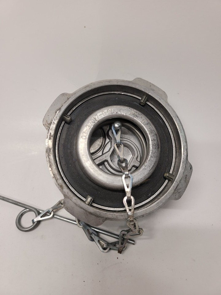 FREIGHTLINER 03-37017-000 FUEL TANK CAP OEM, NON-LOCKING 3" FEMALE, 1/4 ...