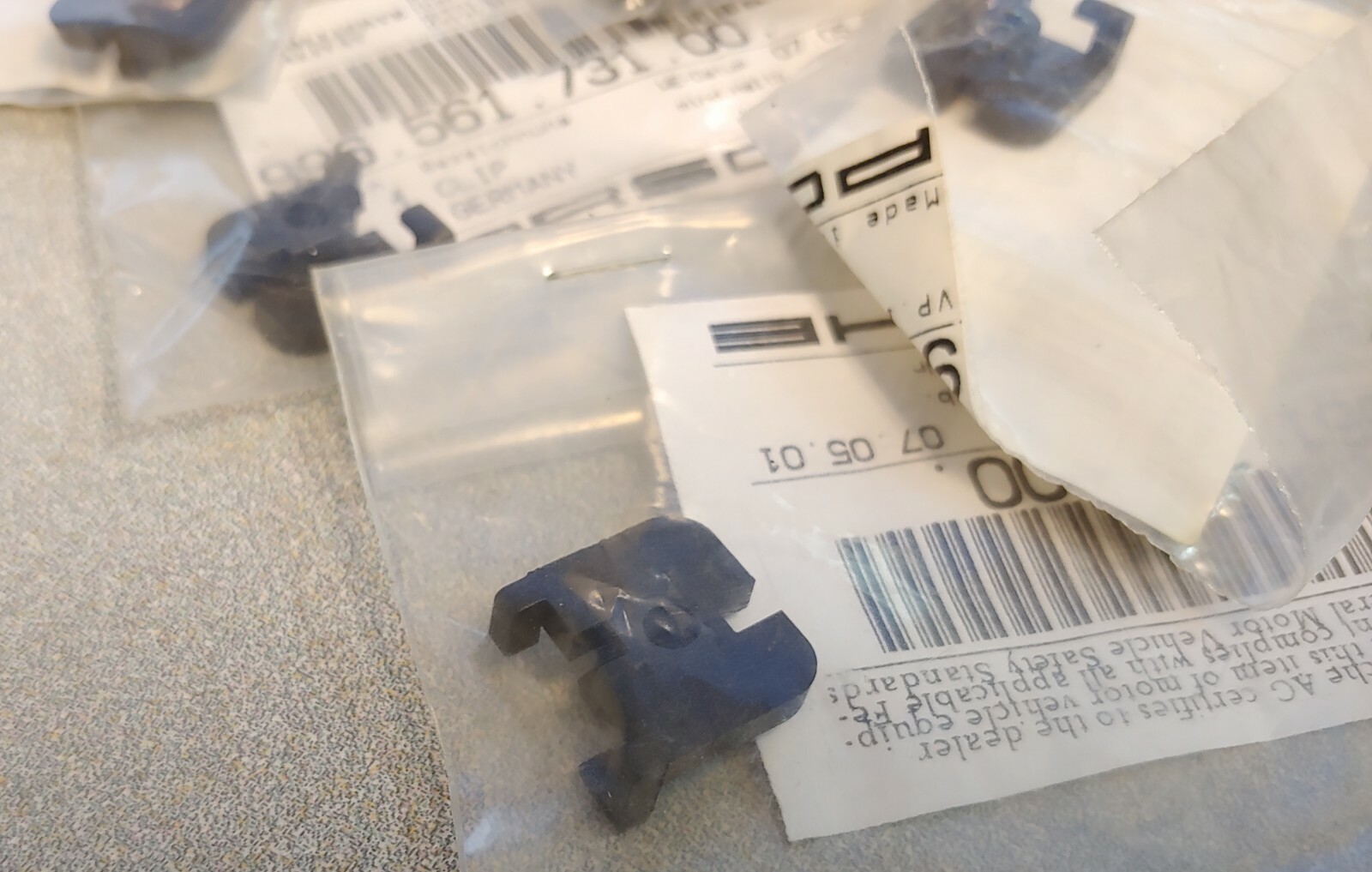 LOT OF 5 NEW GENUINE PORSCHE 911 997 CARRERA TURBO CONVERTIBLE TOP ...