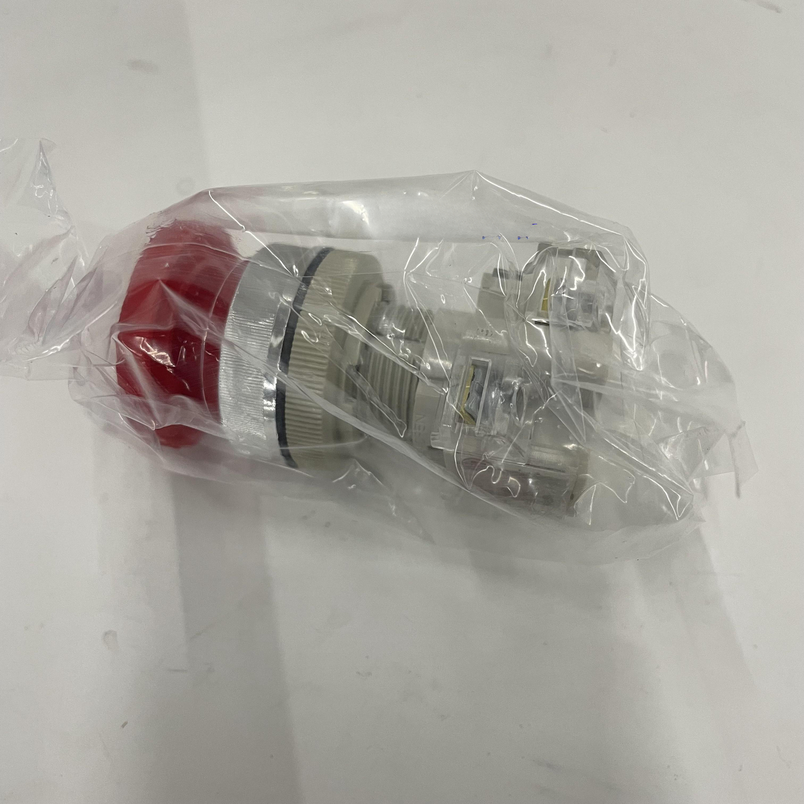 2PCS NEW FIT FOR TEND Emergency stop switch T2BKRR-1C | eBay