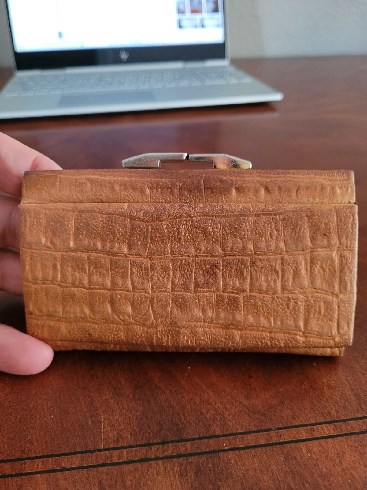 Echt Prym Vintage Trifold Women's Wallet w/Change Holder/Pocket | eBay